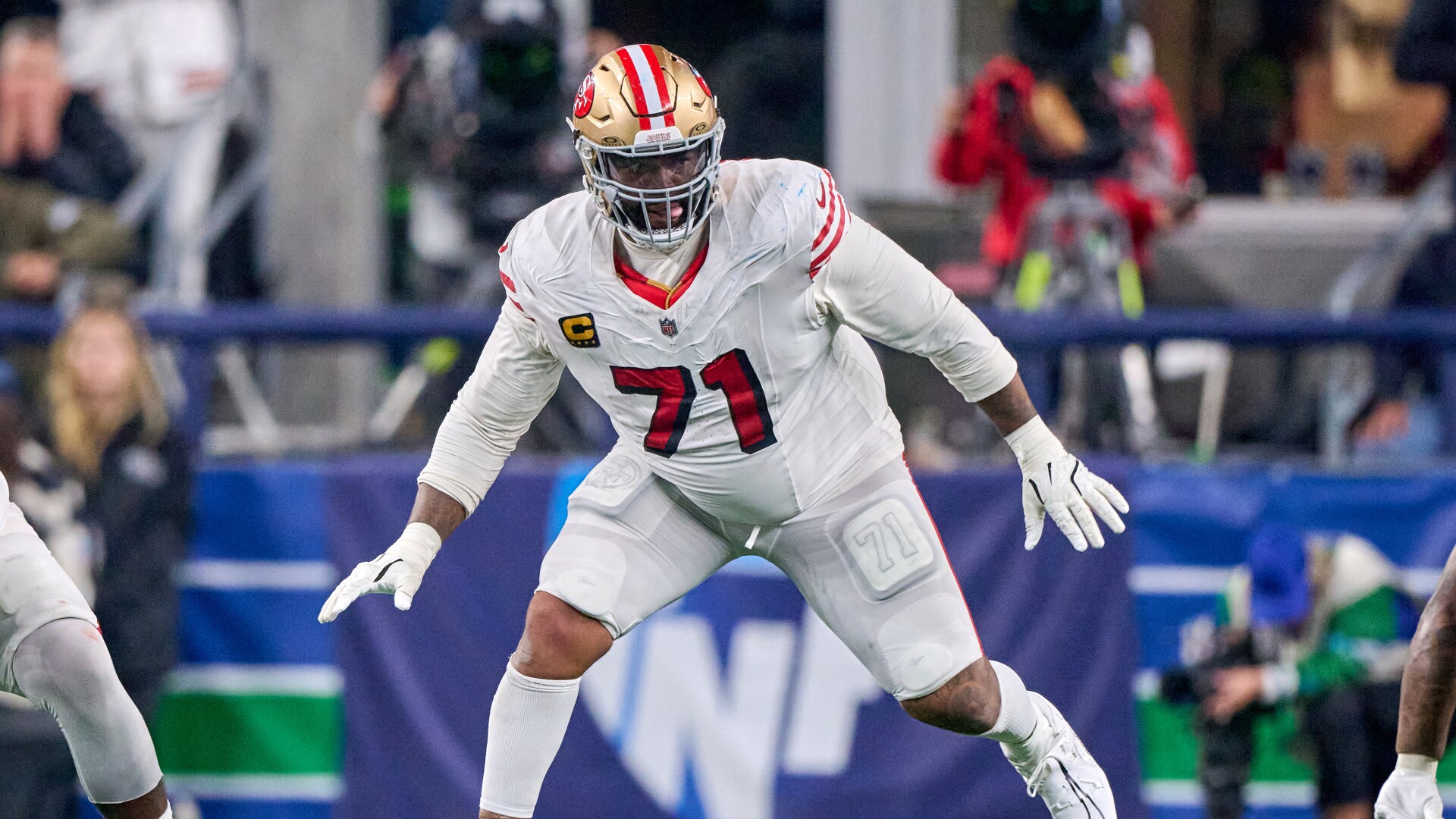 Trent Williams participates in Wednesday's 49ers practice