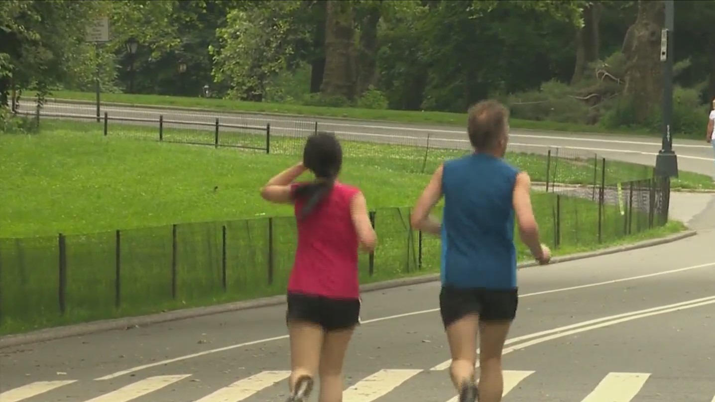 Exercise may lower colon cancer recurrence risk, study suggests