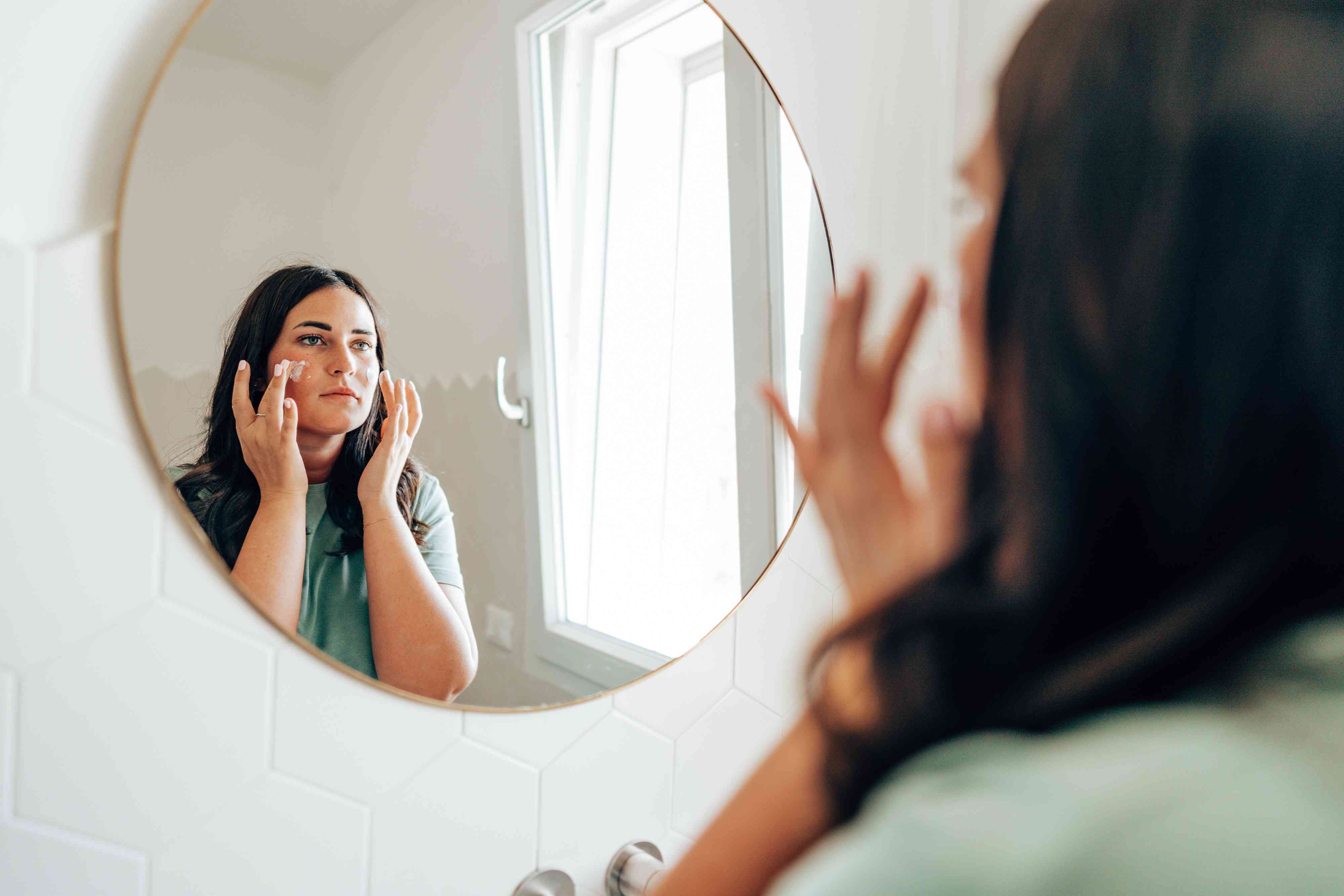 What Happens to Your Skin When You Use Kojic Acid?