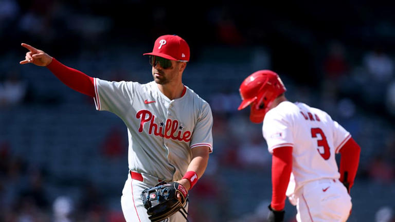 Phillies perfect buy-low trade candidate just revealed himself