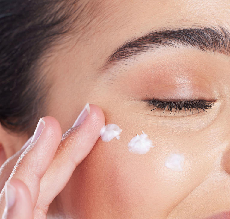 The Best Summer Skin Care Routine for Teens, According to Dermatologists