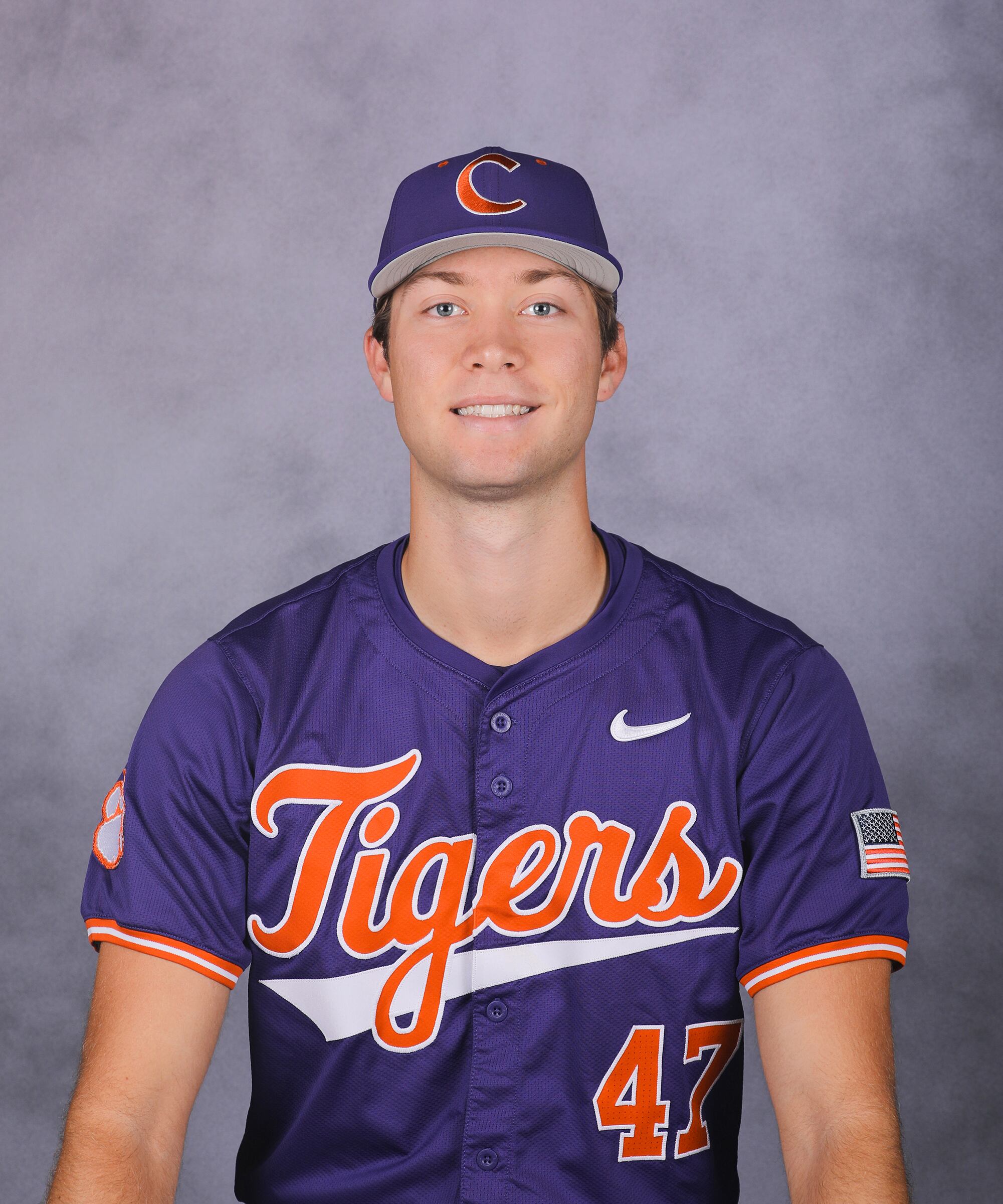 Mahlstedt Named NCBWA Stopper-of-the-Year Award Finalist