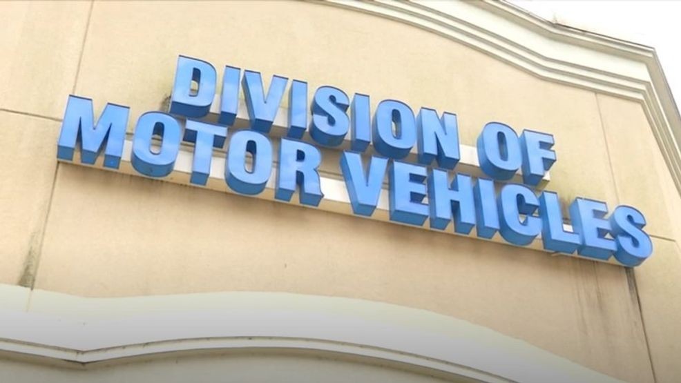 DMV warns of text message scams circulating West Virginia