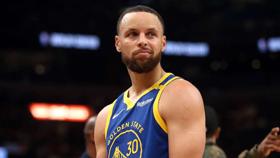 Steph Curry Gets Snubbed By NBA Legend Shaquille O'Neal