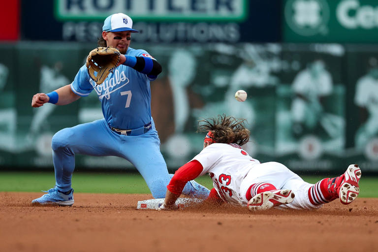 Royals at Cardinals postponed by rain, will be part of split ...