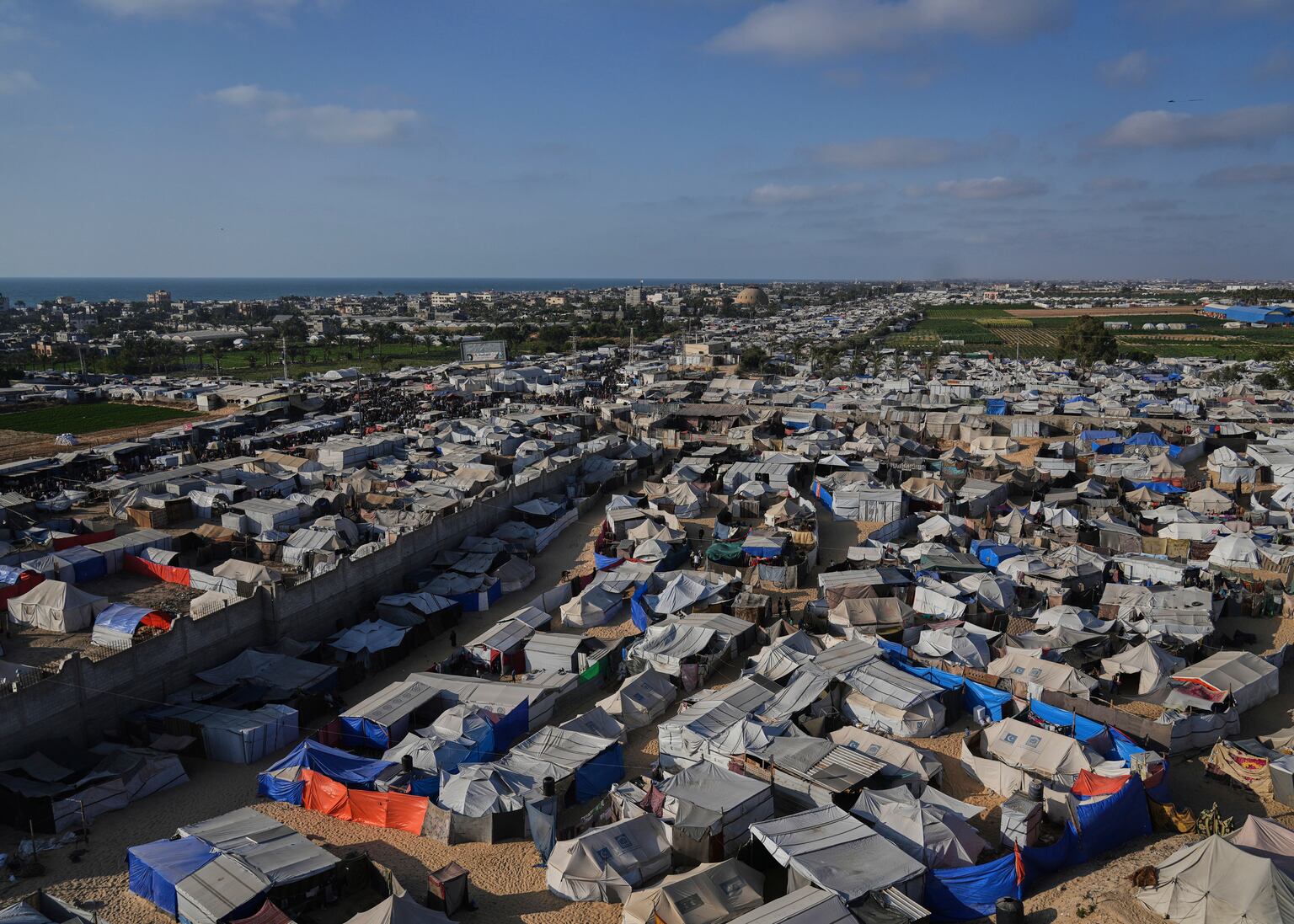 US vetoes UN Security Council resolution demanding immediate Gaza ceasefire