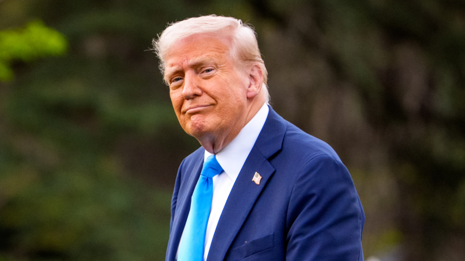 Man Arrested at Mar-A-Lago Allegedly Wanted to Marry Donald Trump's 18 ...