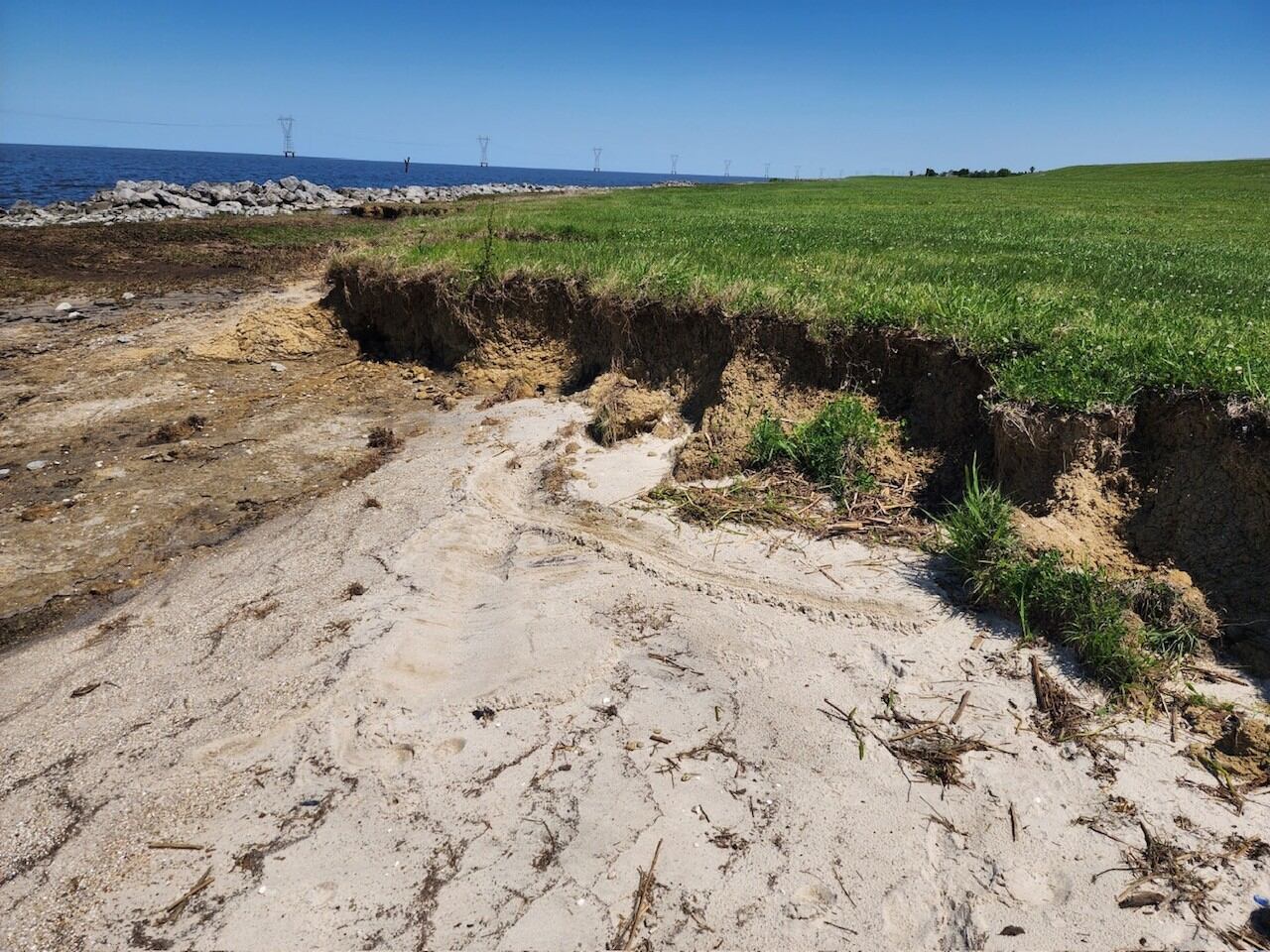 Corps targets Kenner levee, pump station upgrades as hurricane season ...