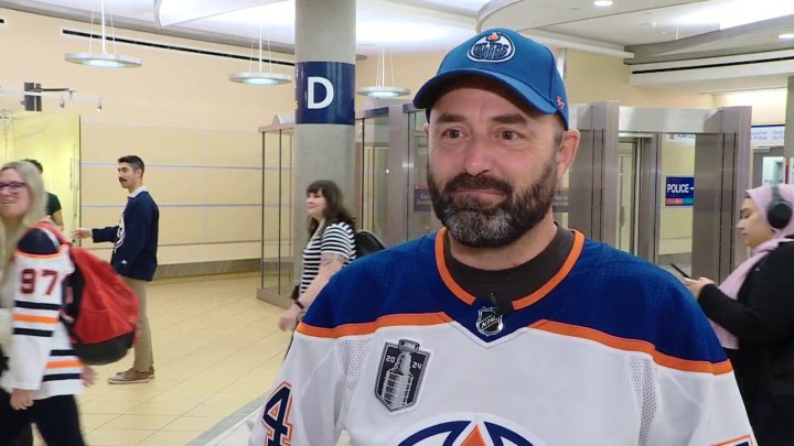 Oilers fans from Down Under overjoyed to be in Edmonton for Stanley Cup ...