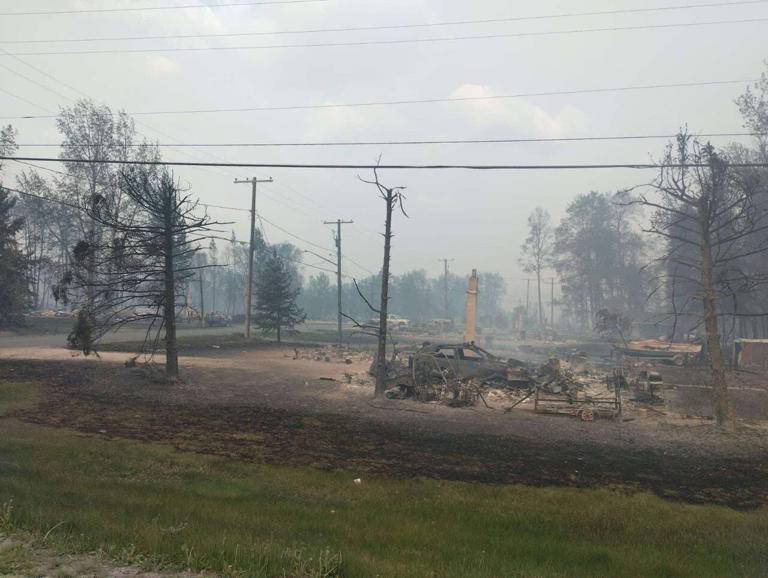 'There's a lot I wish I would have taken': Denare Beach residents in ...