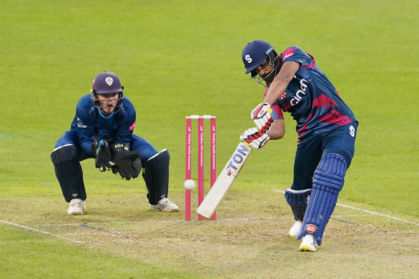 Bopara 84* bests Samit 83* as Northants win battle of the old pros