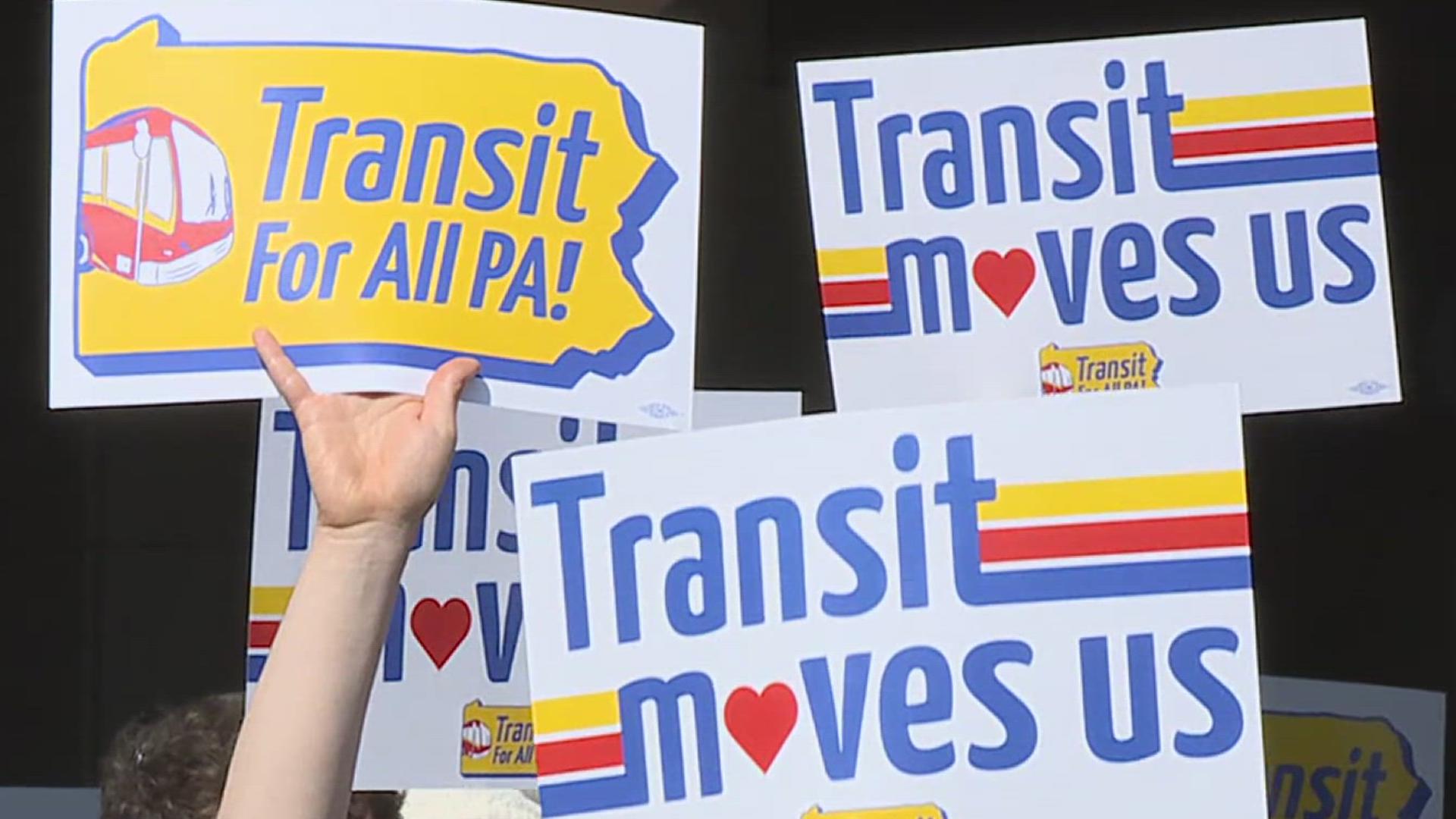 Blind public transit rider advocates for improvements to accessibility ...