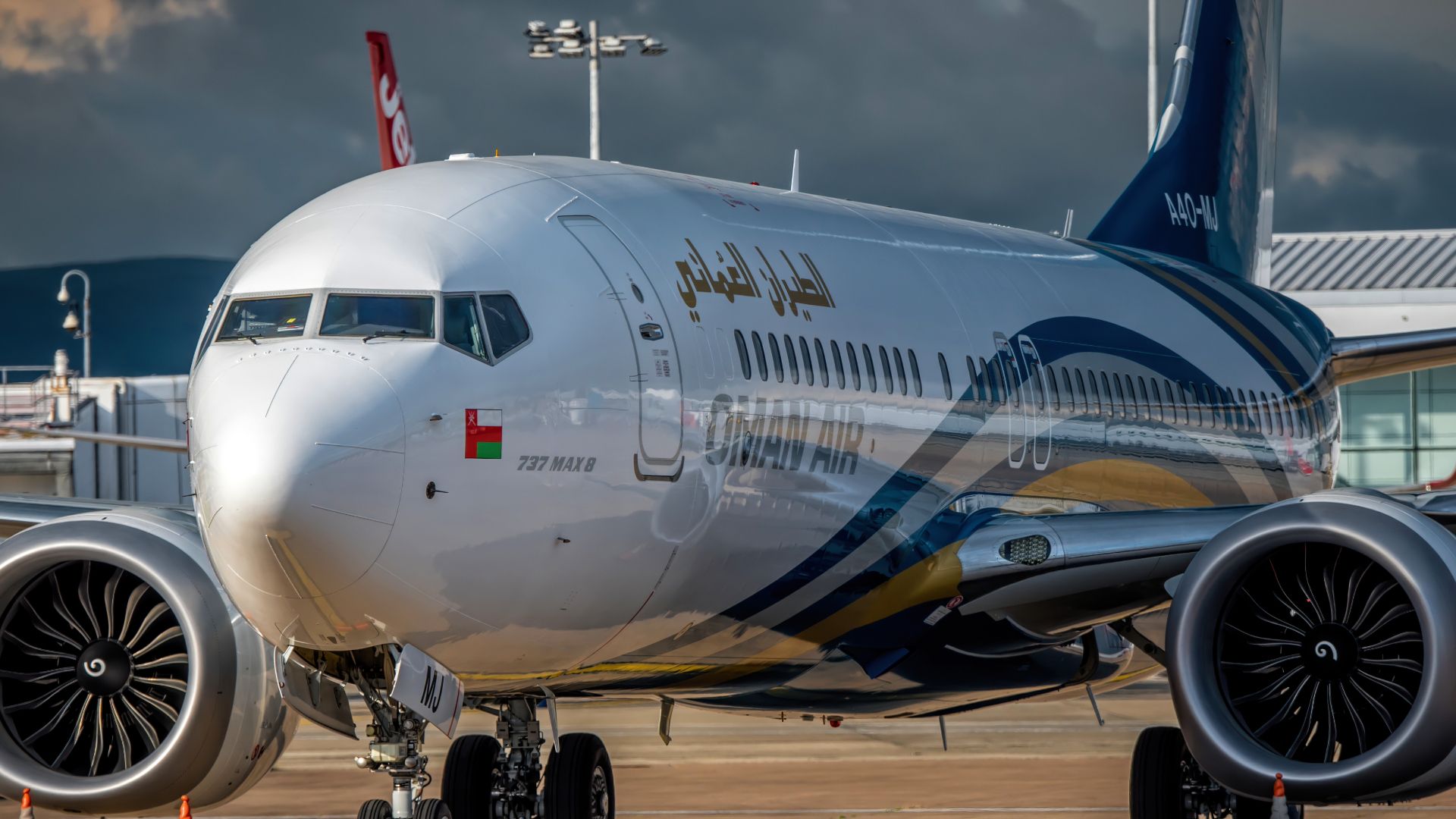 Boeing 737 MAX Returns To Origin After Flaps Issue On Take Off