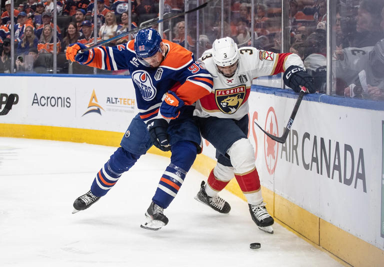 Oilers beat Panthers 4-3 in OT in Game 1 of Stanley Cup rematch