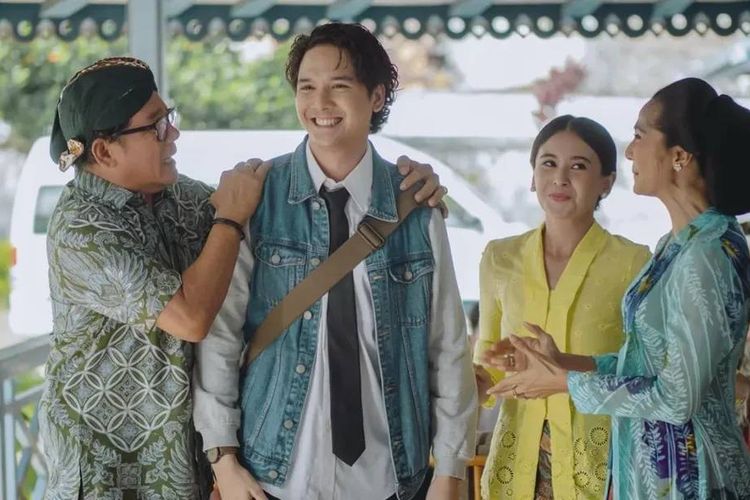 Cinta Beda Usia Tarjo dan Ana Panaskan Serial Losmen Bu Broto