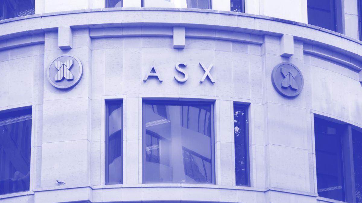 ASX approaches record as CBA market cap hits $300b