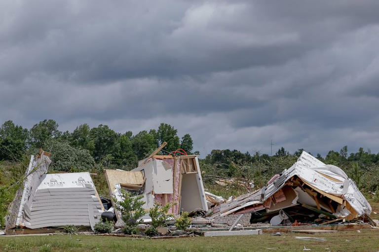 The Wire star Tray Chaney in tears as he shares update on son who was ...