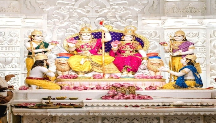 First image of Ram Darbar unveiled by Ayodhya Ram Temple on Ganga ...