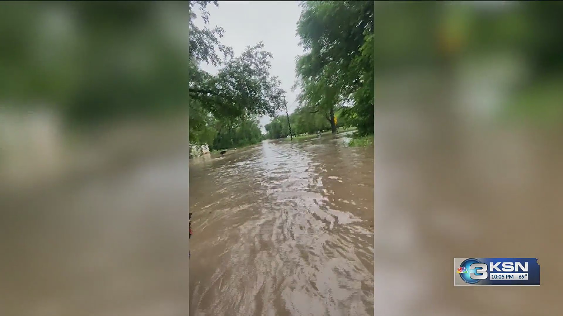 Butler County residents piecing their lives back together after a flash ...