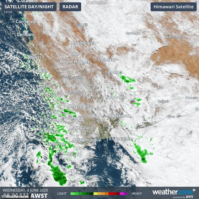Sydney shivers through its coldest day of 2025 - so how cold will it ...