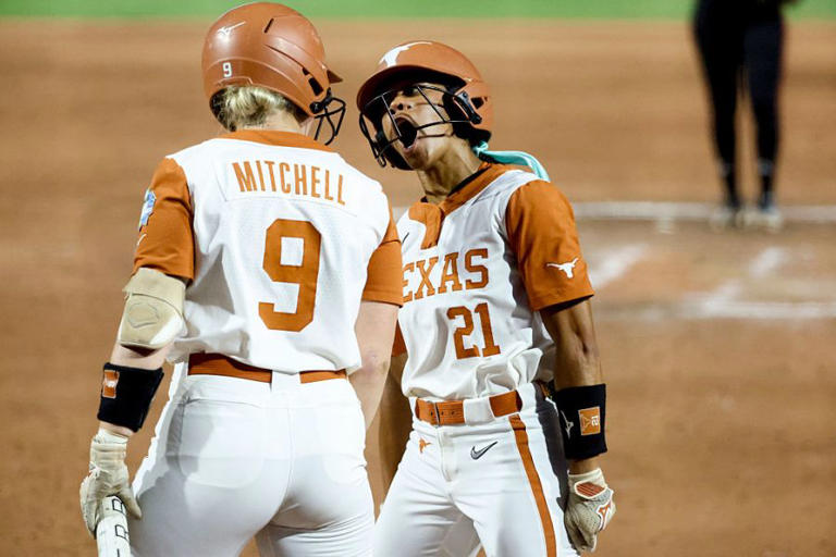 Texas beats Texas Tech in wild Game 1 of WCWS finals after hit during ...