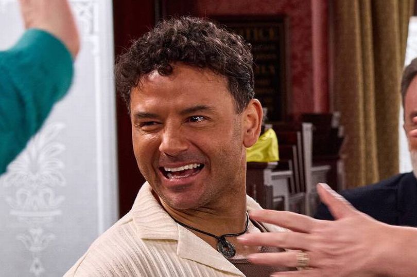 ITV Coronation Street's Jason Grimshaw's secret love child 'revealed ...
