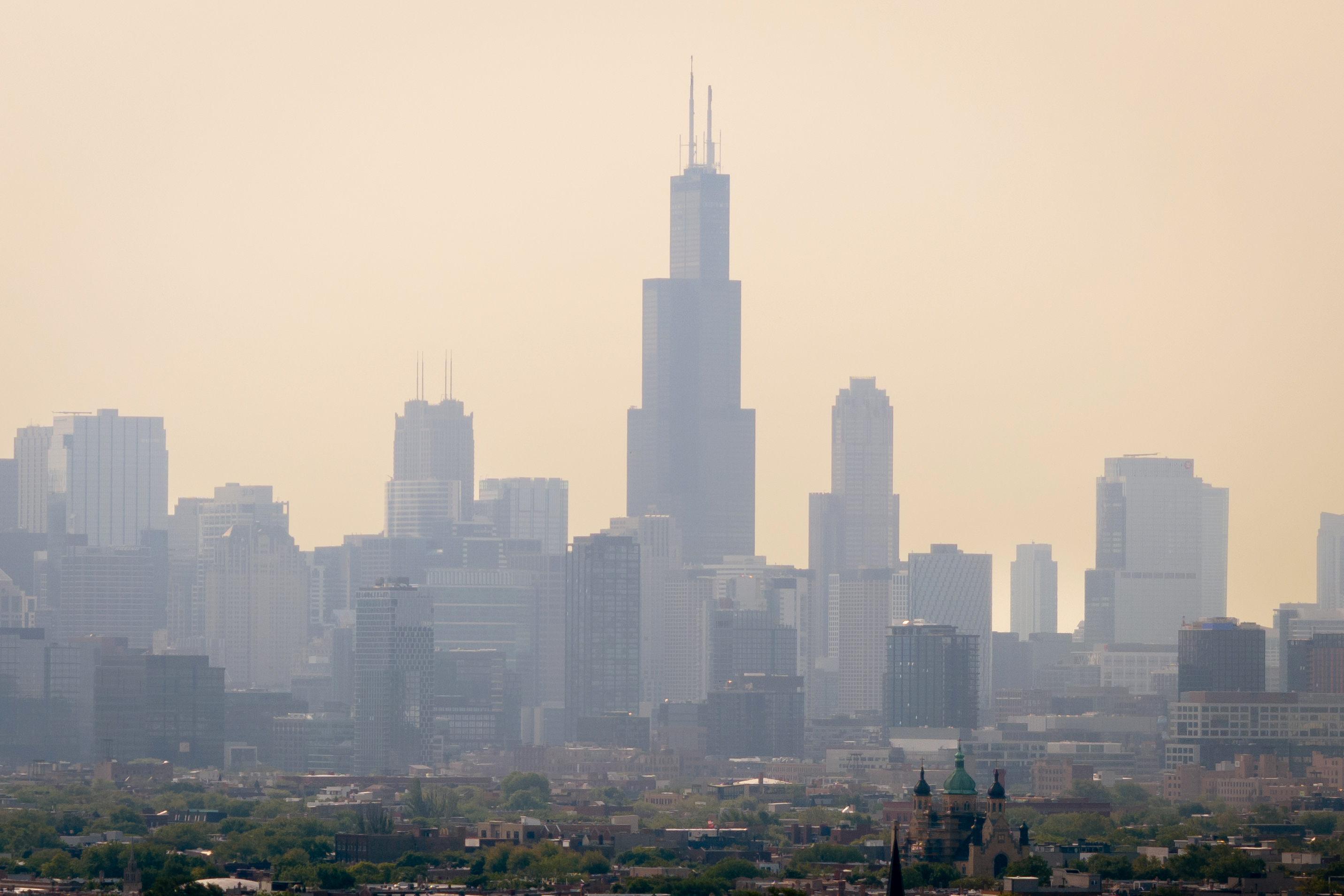 Air quality alert issued for entire Chicago area, with AQI reaching ...
