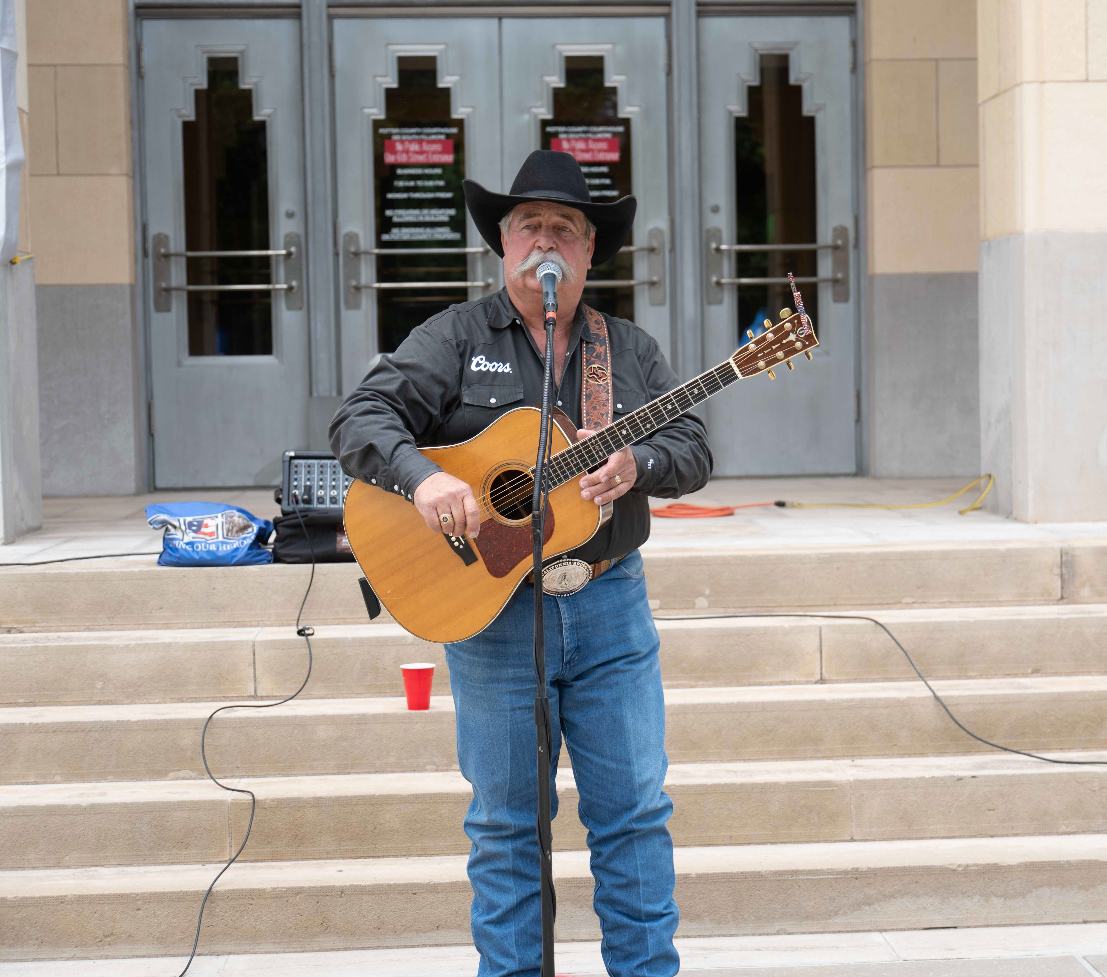 High Noon on the Square celebrates 31st season with Route 66 theme