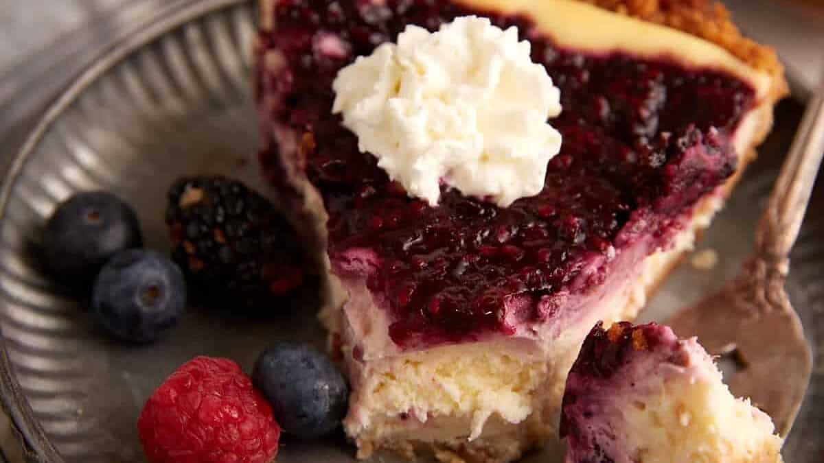 23 Beautiful Berry Recipes for Summer