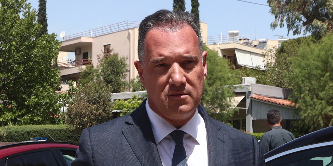 Α. Γεωργιάδης: Ο νευρολόγος του Σισμανόγλειου εξέτασε τη Λένα Σαμαρά ...
