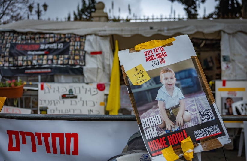 What is the Mujahideen group that held Judith Weinstein, Gadi Haggai?