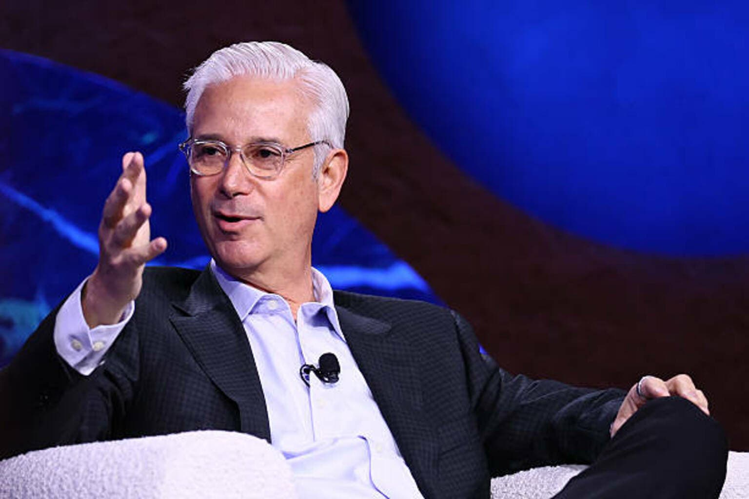 Wells Fargo sets expansion aspirations after asset cap lifted - report