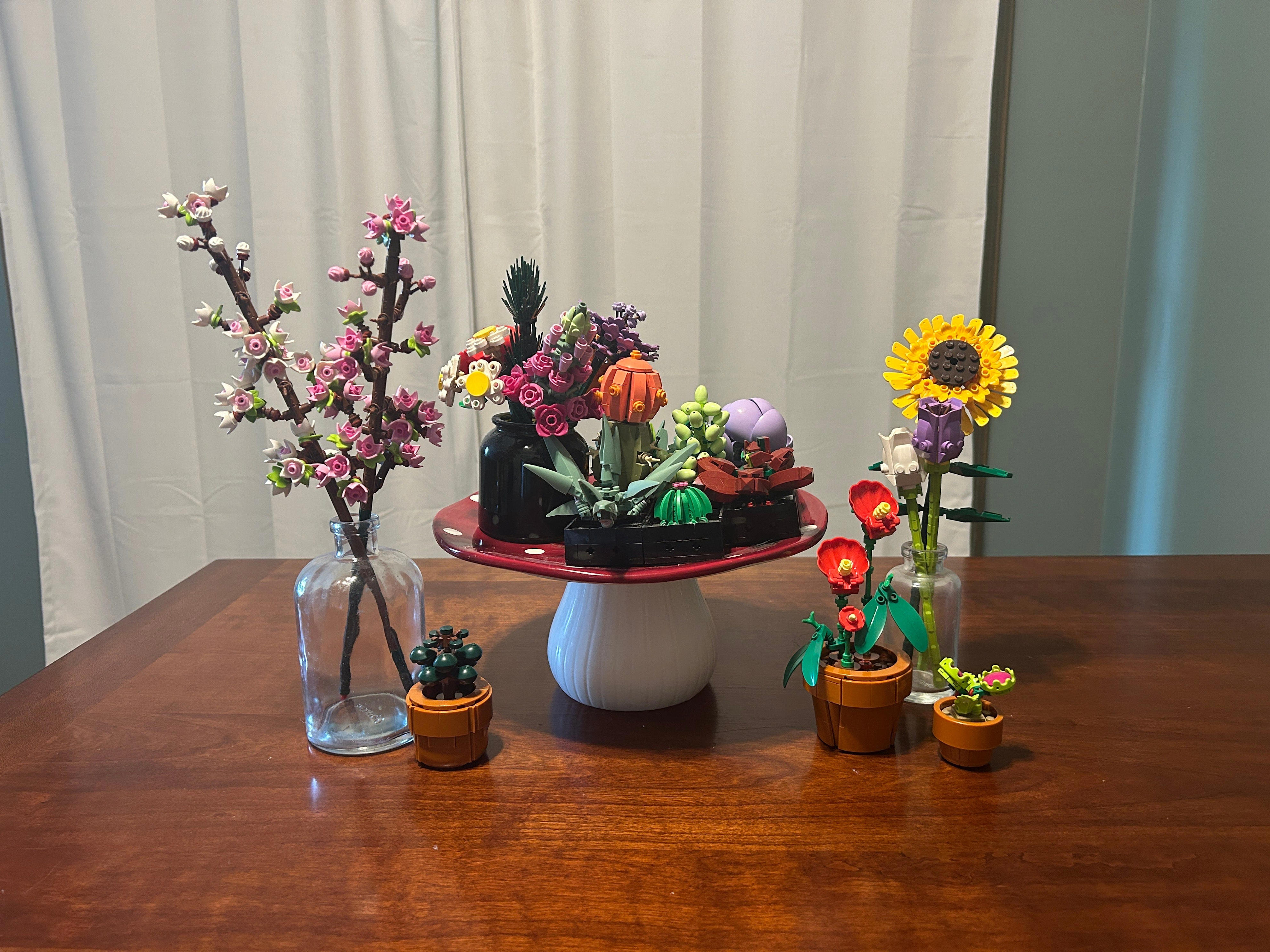 I was tired of my houseplants dying, so I switched to Lego plants ...