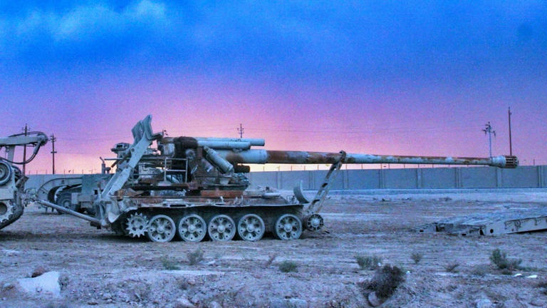 Russia’s Ukraine War Machine Is Now Running on Fumes and North Korean ...