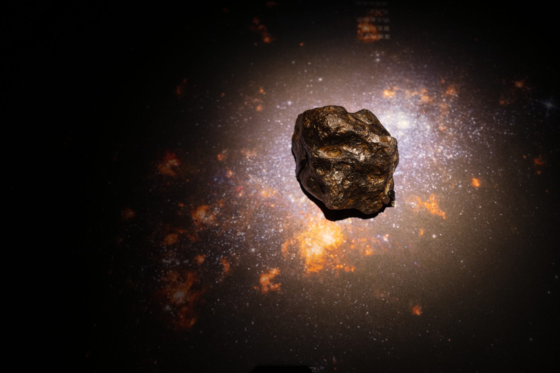 Ein Asteroid so groß wie die Golden Gate Bridge nähert sich der Erde