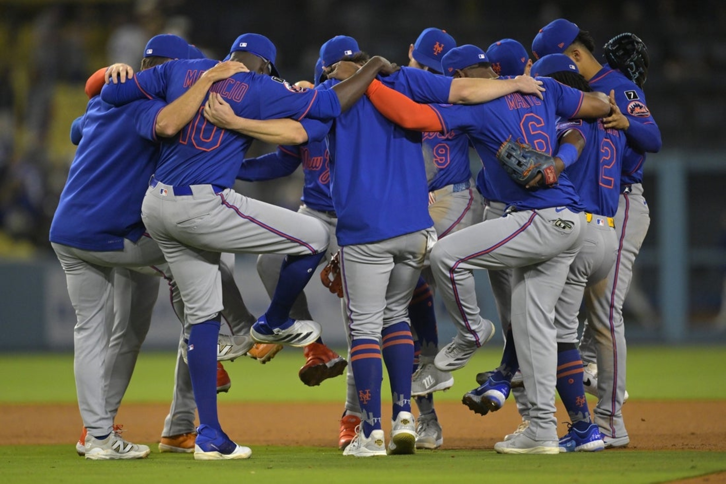 Mets eager to cap season series with another win over Dodgers