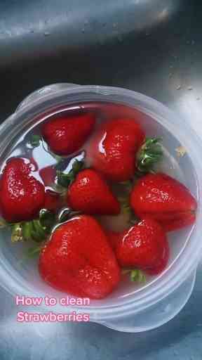Strawberry Clean Eats!