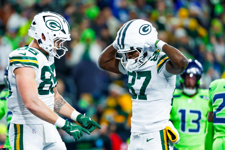 Should Packers extend Romeo Doubs? What the stats say about Jordan Love ...