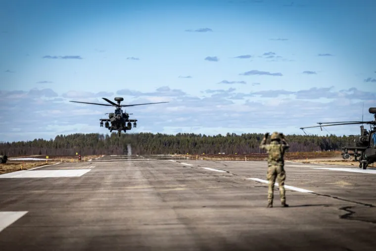 UK to station military officials in Finland as Russian troops mass on ...