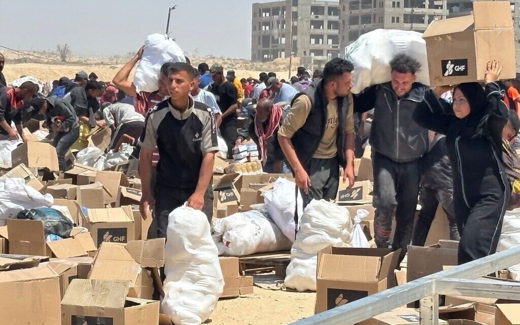 GHF pictures show Gazans getting food at soon-to-be-shuttered Rafah site