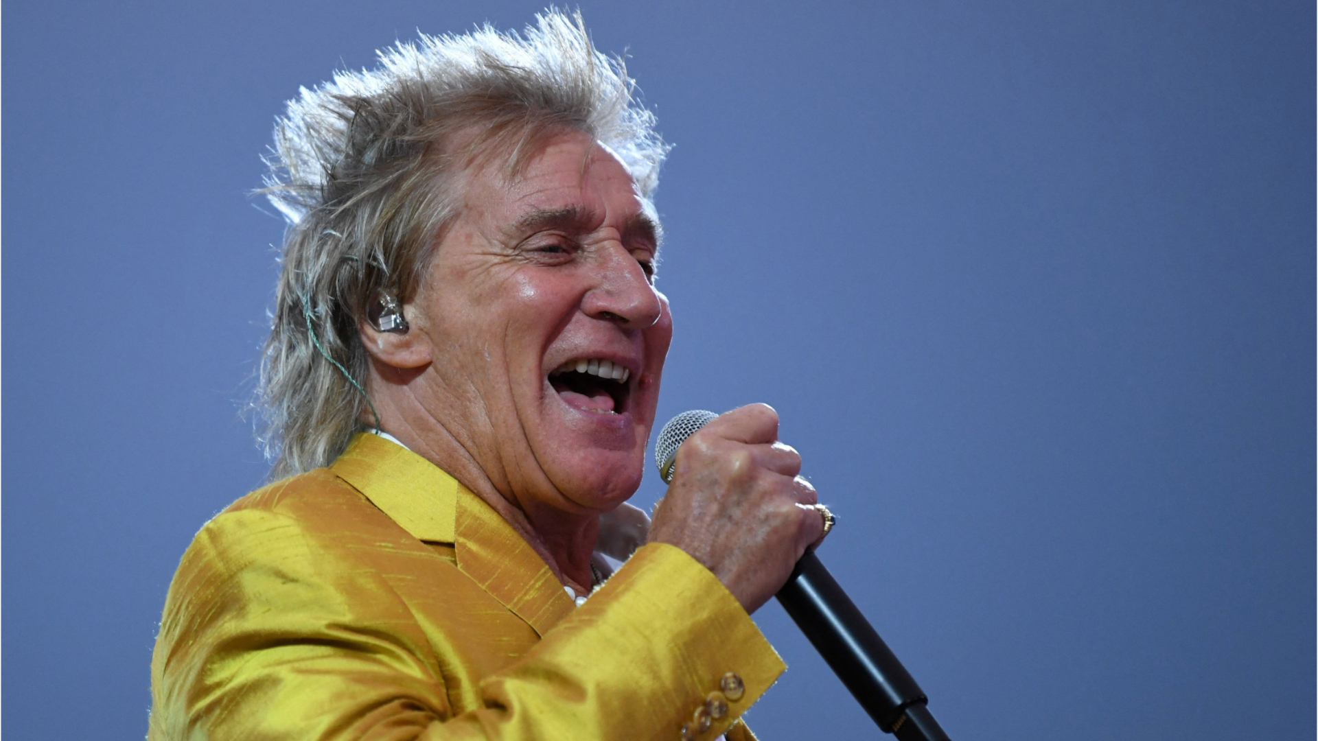 Rod Stewart cancels second Las Vegas concert due to ill health