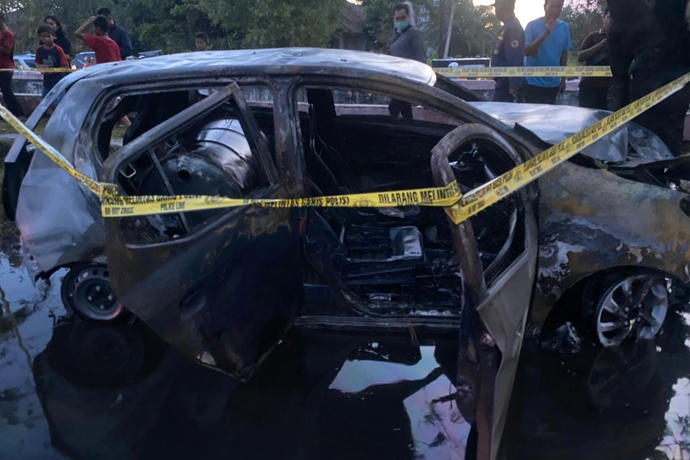 Mobil Terbakar Hebat di Sekitar SPBU Bukit Keminting, Terdapat Drum BBM ...