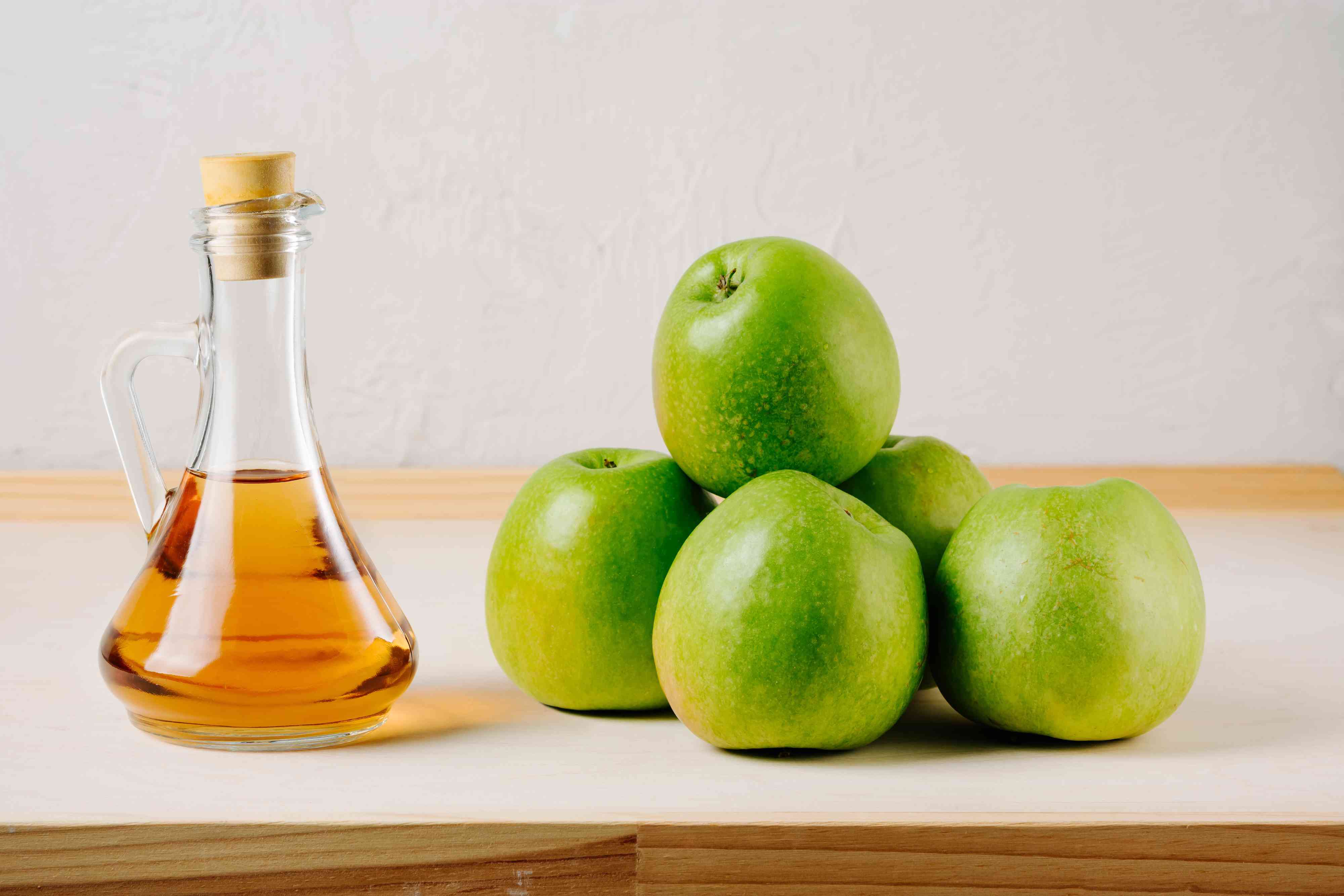 6 Medications That May Not Mix Well With Apple Cider Vinegar