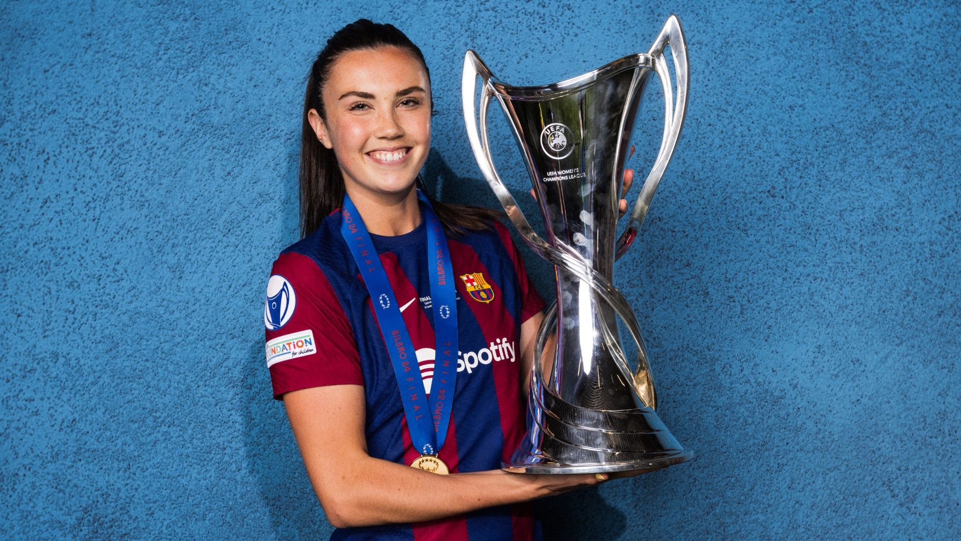 What a signing! Barcelona star set to join newly-promoted WSL side as ...