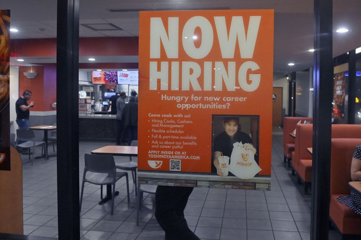Weekly U.S. initial jobless claims rise by 8,000