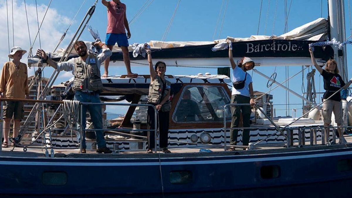 Le bateau pour Gaza avec Rima Hassan et Greta Thunberg à bord porte ...