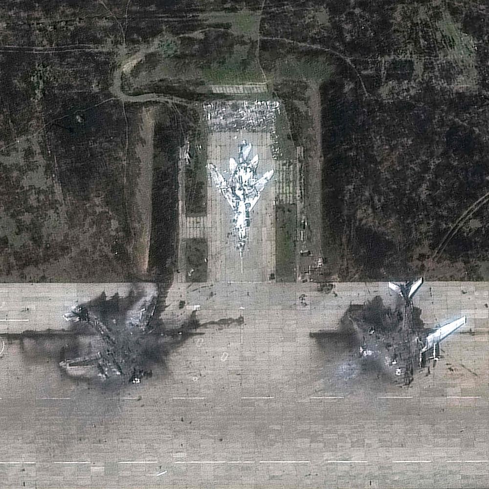 Operation „Spinnennetz“ der Ukraine: Satellitenbilder zeigen zerstörte ...