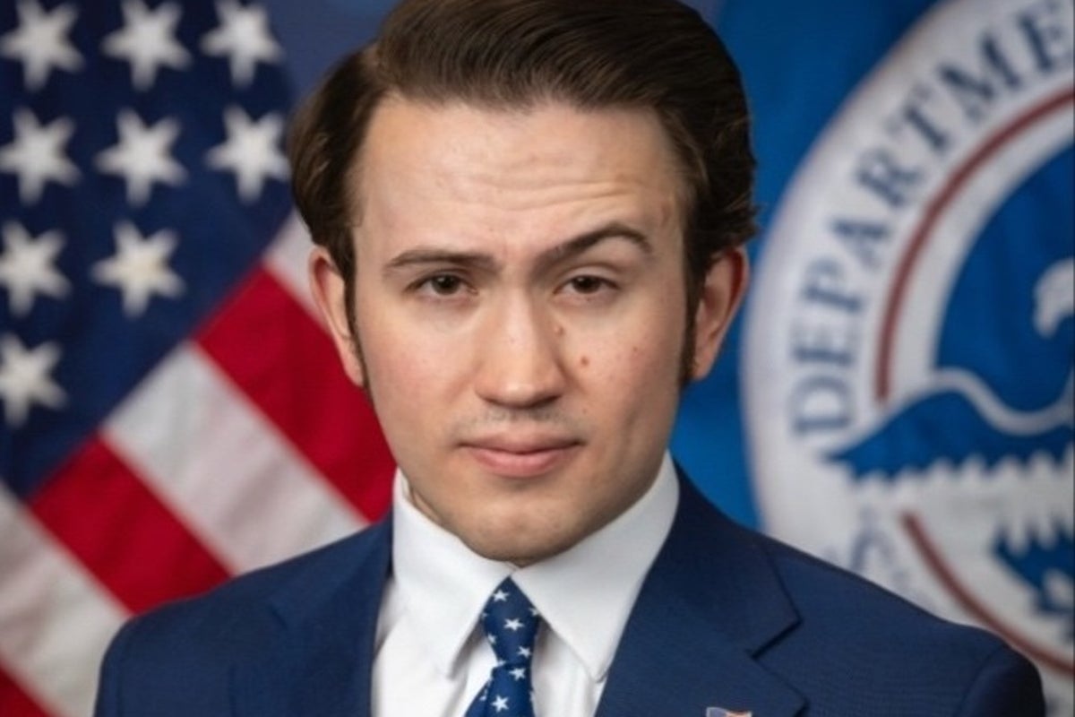 A 22-year-old college grad with no security experience is now leading a ...