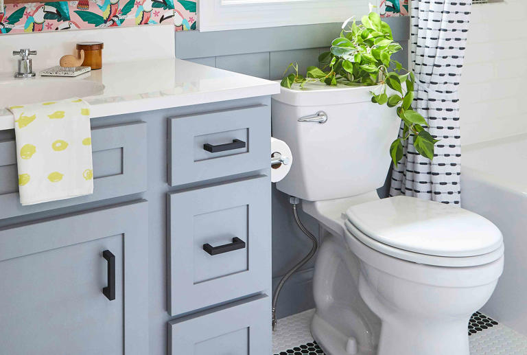 ‘Toilet flowers’ are the most unhinged decorating trend we’ve ever seen