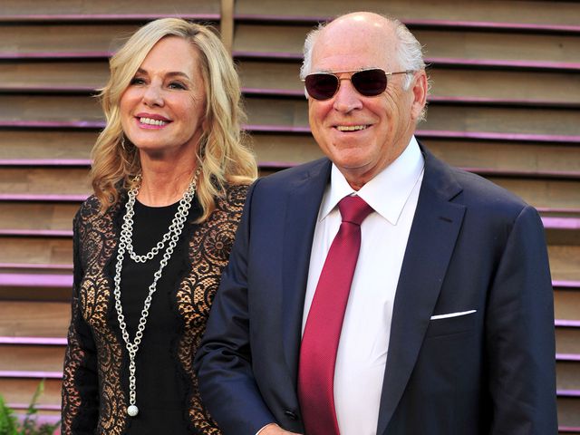 Who Is Jimmy Buffett's Wife? All About Jane Slagsvol (and Her Fight for ...